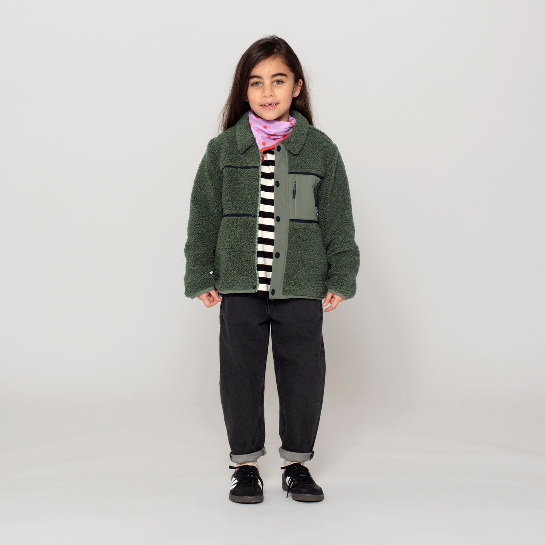 BUZZING BEE | deep lichen green – GOSOAKY